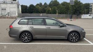 Grey Volkswagen Golf 2015 in Kedainiai, with an engine capacity of 1.97 L and mileage of 338 thousand km for 7000 €, photo  on AUTOMOTO.COM.LV