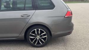 Grey Volkswagen Golf 2015 in Kedainiai, with an engine capacity of 1.97 L and mileage of 338 thousand km for 7000 €, photo 12 on AUTOMOTO.COM.LV