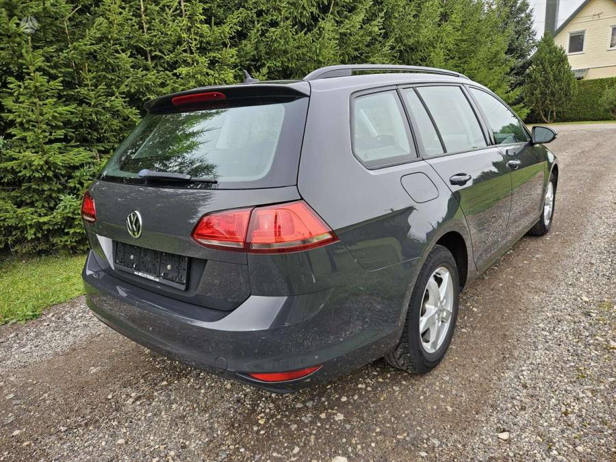 Pelēks Volkswagen Golf 2015 Pasvalys, ar dzinēja tilpumu 1.60 L un nobraukumu 255 tūkst. km par 6150 €, foto 5 vietnē AUTOMOTO.COM.LV