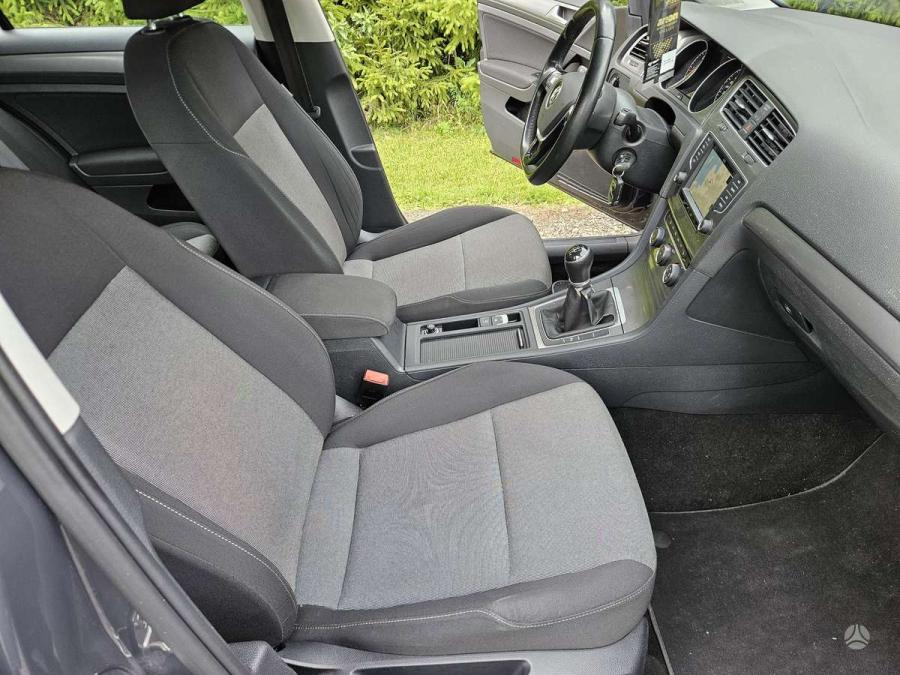 Pelēks Volkswagen Golf 2015 Pasvalys, ar dzinēja tilpumu 1.60 L un nobraukumu 255 tūkst. km par 6150 €, foto 11 vietnē AUTOMOTO.COM.LV