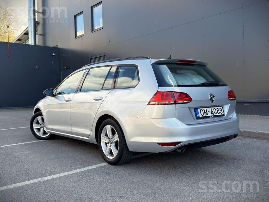 Pelēks Volkswagen Golf 2015 Rīga, ar dzinēja tilpumu 1.60 L un nobraukumu 280 tūkst. km par 5980 €, foto 6 vietnē AUTOMOTO.COM.LV