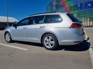 Grey Volkswagen Golf 2015 in Siauliai, with an engine capacity of 1.97 L and mileage of 272 thousand km for 8600 €, photo 4 on AUTOMOTO.COM.LV