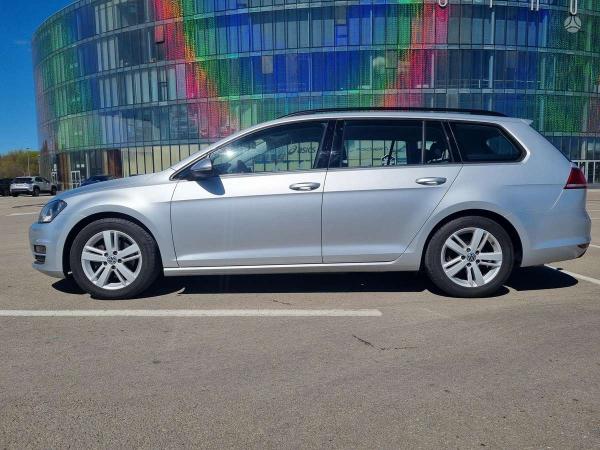 Volkswagen Golf 2015 in Siauliai on AUTOMOTO.COM.LV Grey Volkswagen Golf 2015 in Siauliai, with an engine capacity of 1.97 L and mileage of 272 thousand km for 8600 €, photo 5 on AUTOMOTO.COM.LV