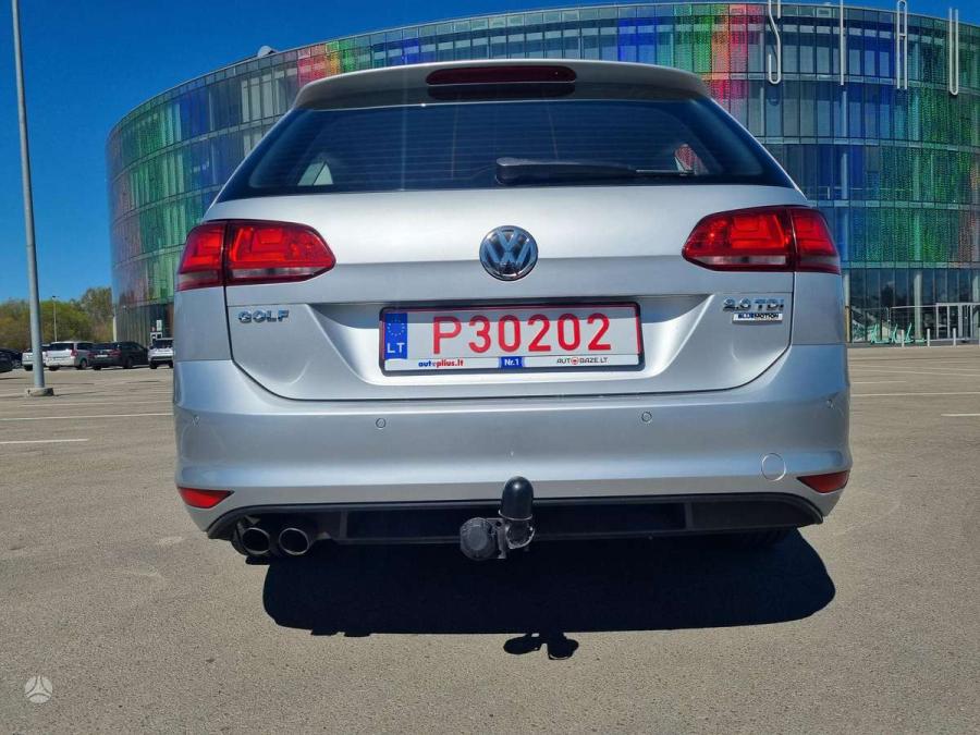 Grey Volkswagen Golf 2015 in Siauliai, with an engine capacity of 1.97 L and mileage of 272 thousand km for 8600 €, photo 13 on AUTOMOTO.COM.LV