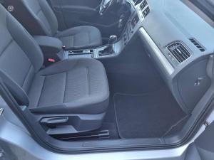 Grey Volkswagen Golf 2015 in Siauliai, with an engine capacity of 1.97 L and mileage of 272 thousand km for 8600 €, photo 29 on AUTOMOTO.COM.LV
