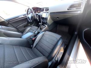 Pelēks Volkswagen Golf 2015 Pelva, ar dzinēja tilpumu 2.00 L un nobraukumu 142 tūkst. km par 9399 €, foto 14 vietnē AUTOMOTO.COM.LV