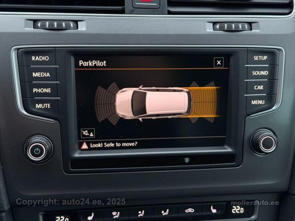 Pelēks Volkswagen Golf 2016 Pērnava, ar dzinēja tilpumu 1.40 L un nobraukumu 89 tūkst. km par 9900 €, foto 11 vietnē AUTOMOTO.COM.LV