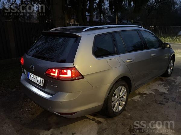 Grey Volkswagen Golf 2016 in Riga, with an engine capacity of 1.40 L and mileage of 185 thousand km for 8088 €, photo 4 on AUTOMOTO.COM.LV