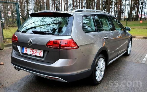 Grey Volkswagen Golf 2016 in Riga, with an engine capacity of 2.00 L and mileage of 222 thousand km for 9550 €, photo 5 on AUTOMOTO.COM.LV