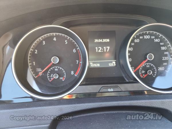 Grey Volkswagen Golf 2016 in Tallinn, with an engine capacity of 1.40 L and mileage of 107 thousand km for 11200 €, photo 5 on AUTOMOTO.COM.LV
