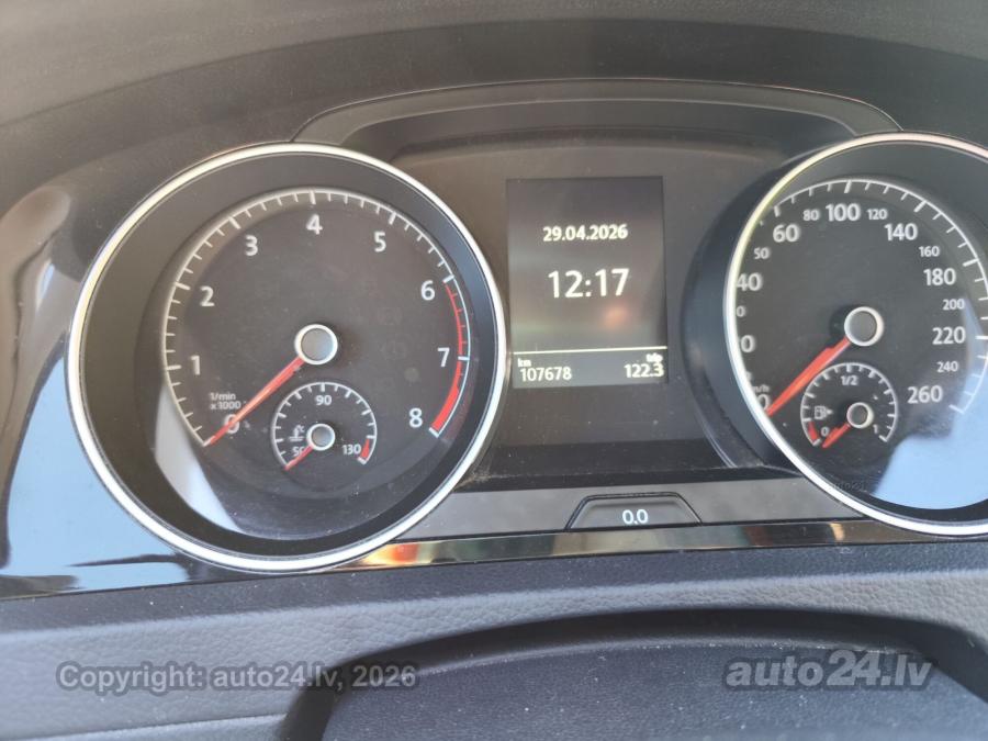 Grey Volkswagen Golf 2016 in Tallinn, with an engine capacity of 1.40 L and mileage of 107 thousand km for 11200 €, photo 6 on AUTOMOTO.COM.LV