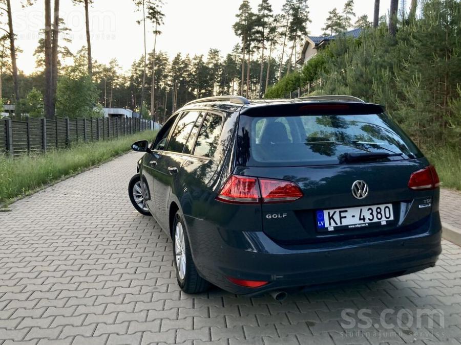 Grey Volkswagen Golf 2016 in Riga, with an engine capacity of 1.60 L and mileage of 150 thousand km for 6900 €, photo 5 on AUTOMOTO.COM.LV