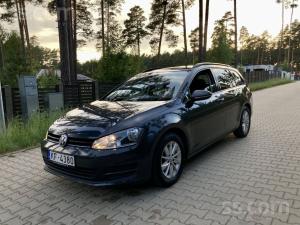 Grey Volkswagen Golf 2016 in Riga, with an engine capacity of 1.60 L and mileage of 150 thousand km for 6900 €, photo 9 on AUTOMOTO.COM.LV