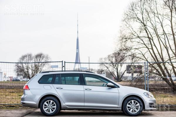 Grey Volkswagen Golf 2016 in Riga, with an engine capacity of 1.60 L and mileage of 258 thousand km for 8490 €, photo 5 on AUTOMOTO.COM.LV