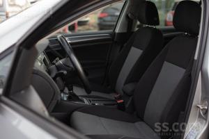Pelēks Volkswagen Golf 2016 Rīga, ar dzinēja tilpumu 1.60 L un nobraukumu 258 tūkst. km par 8490 €, foto 12 vietnē AUTOMOTO.COM.LV