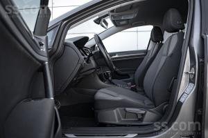 Pelēks Volkswagen Golf 2016 Rīga, ar dzinēja tilpumu 1.60 L un nobraukumu 242 tūkst. km par 7990 €, foto 9 vietnē AUTOMOTO.COM.LV