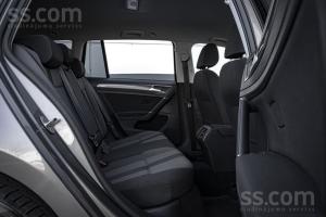 Pelēks Volkswagen Golf 2016 Rīga, ar dzinēja tilpumu 1.60 L un nobraukumu 242 tūkst. km par 7990 €, foto 12 vietnē AUTOMOTO.COM.LV