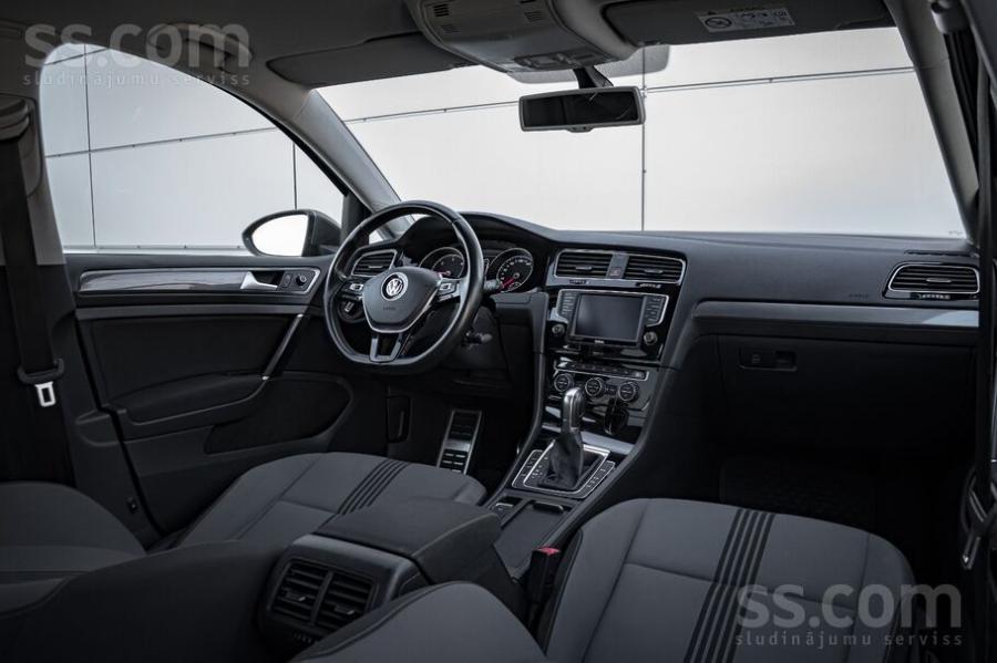 Pelēks Volkswagen Golf 2016 Rīga, ar dzinēja tilpumu 1.60 L un nobraukumu 242 tūkst. km par 7990 €, foto 13 vietnē AUTOMOTO.COM.LV