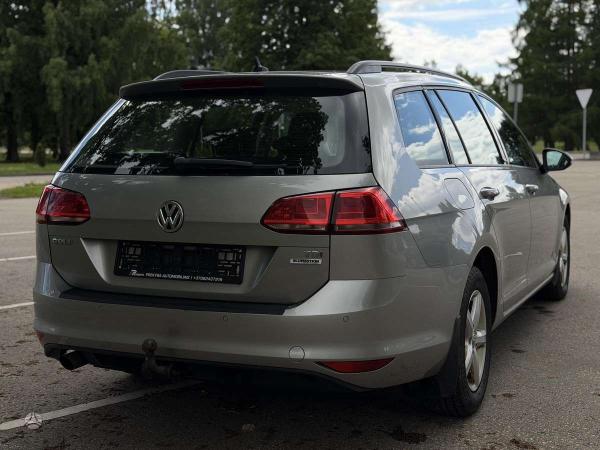 Grey Volkswagen Golf 2016 in Rokiskis, with an engine capacity of 1.60 L and mileage of 229 thousand km for 6250 €, photo 7 on AUTOMOTO.COM.LV
