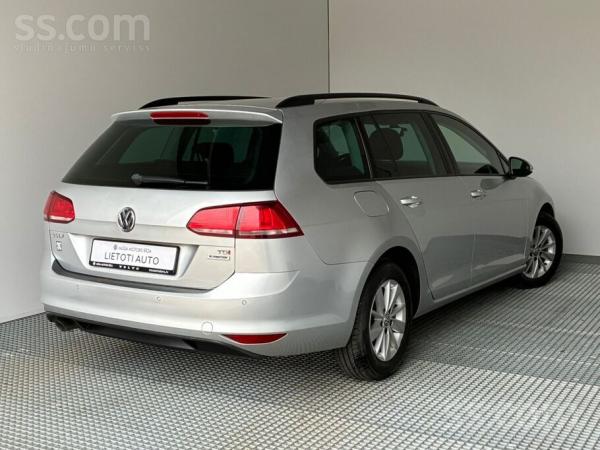 Grey Volkswagen Golf 2016 in Riga, with an engine capacity of 1.60 L and mileage of 261 thousand km for 5500 €, photo 3 on AUTOMOTO.COM.LV