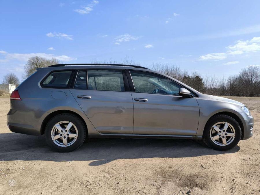 Pelēks Volkswagen Golf 2016 Viļņa, ar dzinēja tilpumu 1.40 L un nobraukumu 194 tūkst. km par 6500 €, foto 6 vietnē AUTOMOTO.COM.LV