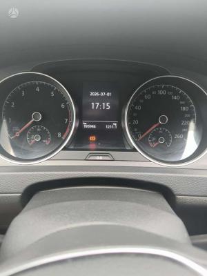Pelēks Volkswagen Golf 2016 Viļņa, ar dzinēja tilpumu 1.40 L un nobraukumu 194 tūkst. km par 6500 €, foto 10 vietnē AUTOMOTO.COM.LV
