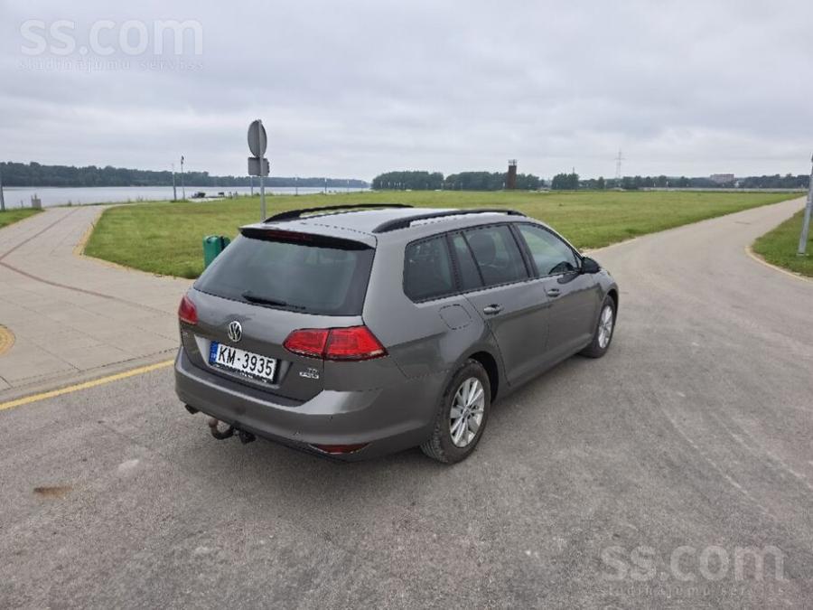 Pelēks Volkswagen Golf 2016 Rīga, ar dzinēja tilpumu 1.60 L un nobraukumu 262 tūkst. km par 5600 €, foto 4 vietnē AUTOMOTO.COM.LV