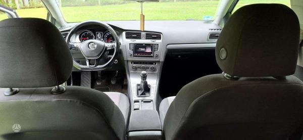Grey Volkswagen Golf 2016 in Moletai, with an engine capacity of 1.60 L and mileage of 254 thousand km for 5500 €, photo 7 on AUTOMOTO.COM.LV