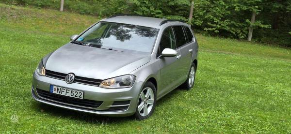 Grey Volkswagen Golf 2016 in Moletai, with an engine capacity of 1.60 L and mileage of 254 thousand km for 5500 €, photo 9 on AUTOMOTO.COM.LV