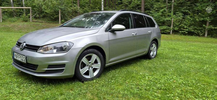 Grey Volkswagen Golf 2016 in Moletai, with an engine capacity of 1.60 L and mileage of 254 thousand km for 5500 €, photo 11 on AUTOMOTO.COM.LV