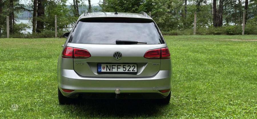 Grey Volkswagen Golf 2016 in Moletai, with an engine capacity of 1.60 L and mileage of 254 thousand km for 5500 €, photo 12 on AUTOMOTO.COM.LV