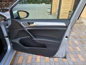 Pelēks Volkswagen Golf 2016 Rīga, ar dzinēja tilpumu 2.00 L un nobraukumu 0 tūkst. km par 7900 €, foto 20 vietnē AUTOMOTO.COM.LV