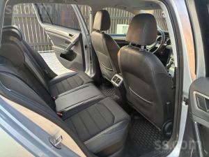 Pelēks Volkswagen Golf 2016 Rīga, ar dzinēja tilpumu 2.00 L un nobraukumu 0 tūkst. km par 7900 €, foto 24 vietnē AUTOMOTO.COM.LV