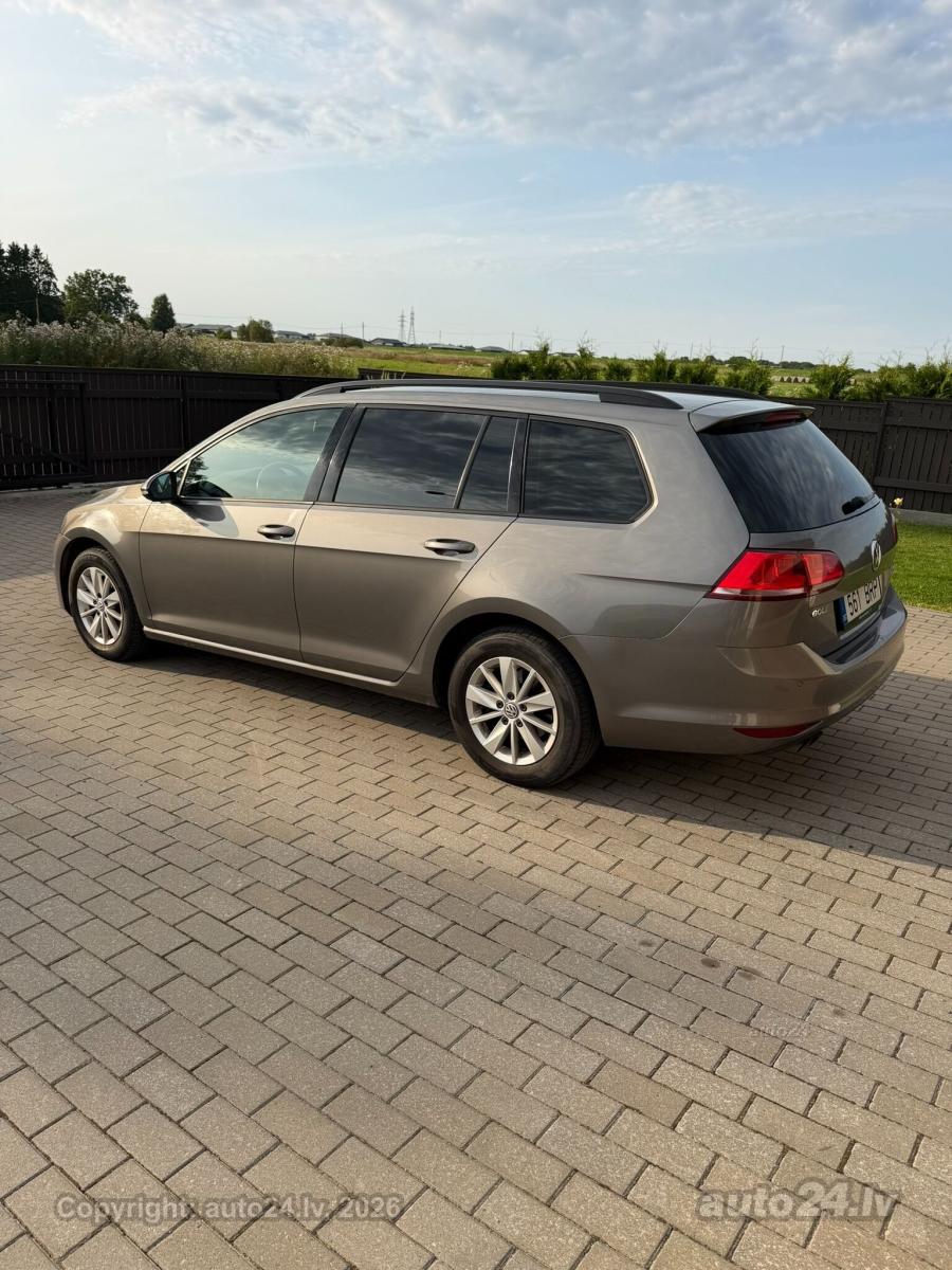 Grey Volkswagen Golf 2016 in Tallinn, with an engine capacity of 1.40 L and mileage of 159 thousand km for 9999 €, photo 4 on AUTOMOTO.COM.LV