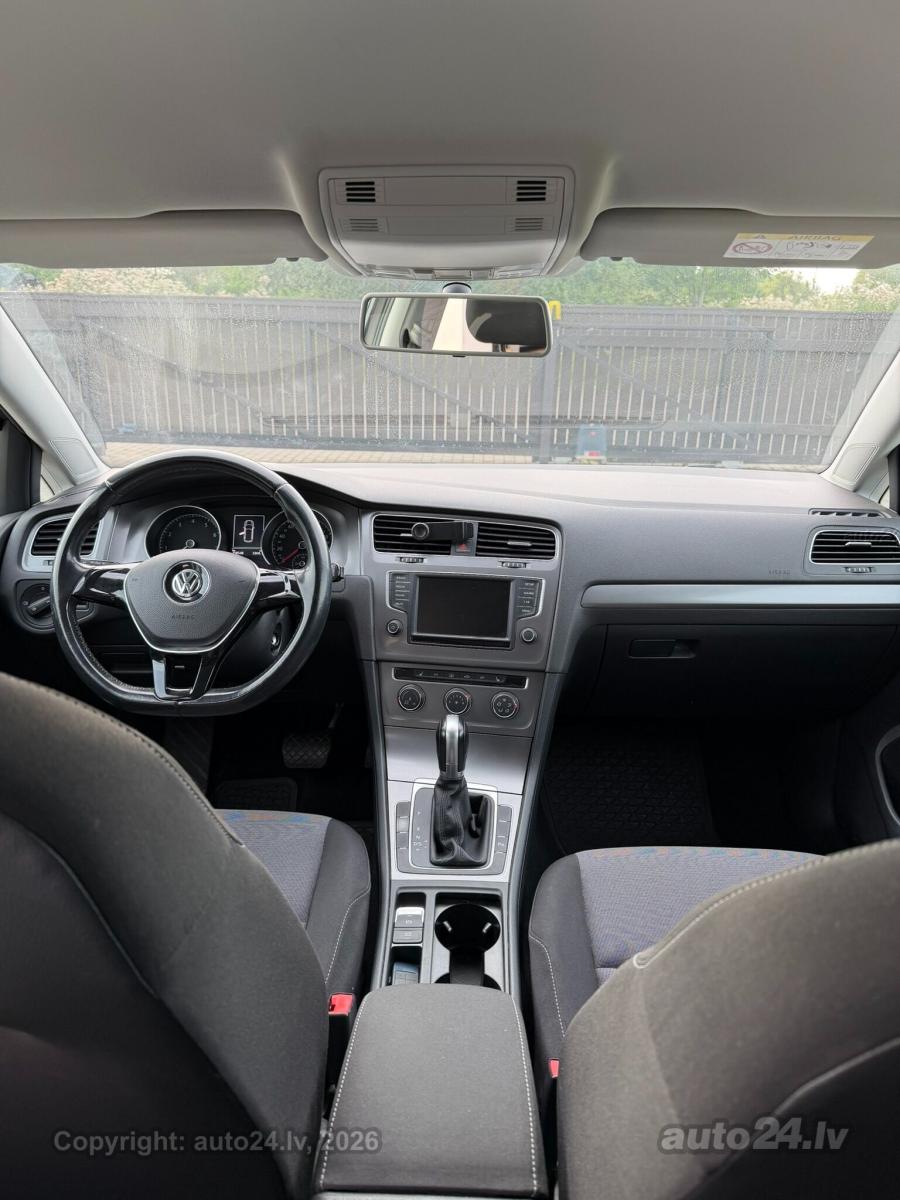 Grey Volkswagen Golf 2016 in Tallinn, with an engine capacity of 1.40 L and mileage of 159 thousand km for 9999 €, photo 9 on AUTOMOTO.COM.LV