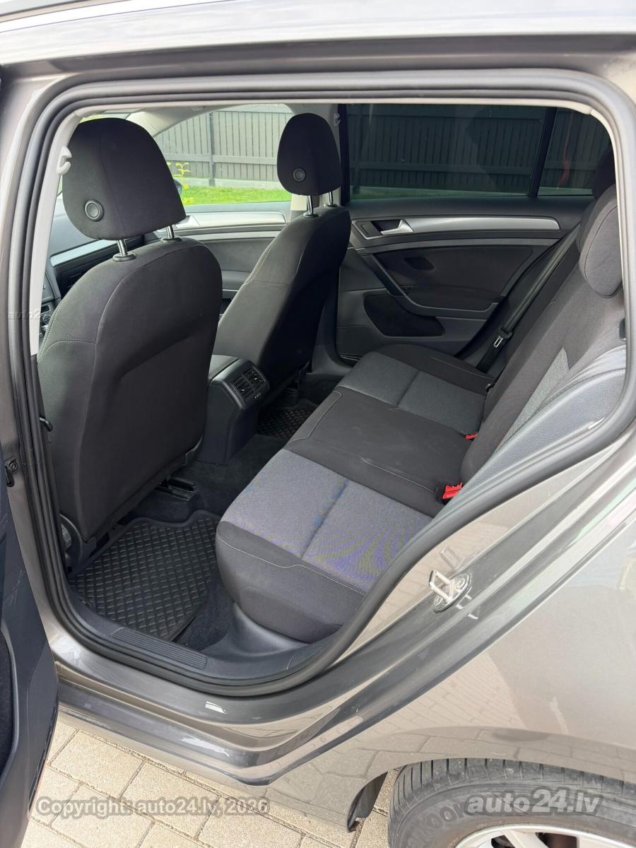 Grey Volkswagen Golf 2016 in Tallinn, with an engine capacity of 1.40 L and mileage of 159 thousand km for 9999 €, photo 10 on AUTOMOTO.COM.LV