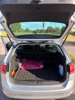 Pelēks Volkswagen Golf 2016 Rīga, ar dzinēja tilpumu 1.60 L un nobraukumu 153 tūkst. km par 8950 €, foto 4 vietnē AUTOMOTO.COM.LV