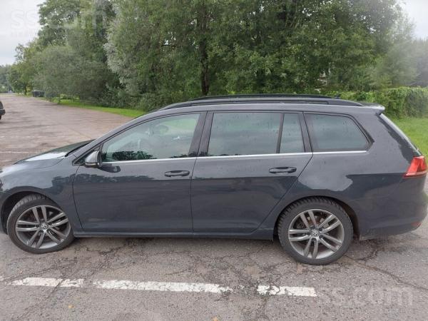 Grey Volkswagen Golf 2016 in Riga, with an engine capacity of 2.00 L and mileage of 214 thousand km for 8200 €, photo 6 on AUTOMOTO.COM.LV