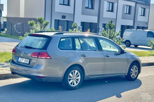 Pelēks Volkswagen Golf 2016 Viļņa, ar dzinēja tilpumu 1.40 L un nobraukumu 194 tūkst. km par 5500 €, foto 2 vietnē AUTOMOTO.COM.LV