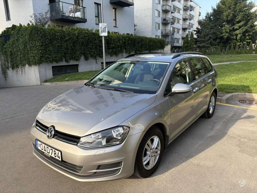 Pelēks Volkswagen Golf 2016 Viļņa, ar dzinēja tilpumu 1.20 L un nobraukumu 179 tūkst. km par 5900 €, foto 1 vietnē AUTOMOTO.COM.LV
