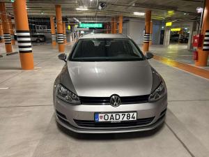 Pelēks Volkswagen Golf 2016 Viļņa, ar dzinēja tilpumu 1.20 L un nobraukumu 179 tūkst. km par 5900 €, foto 3 vietnē AUTOMOTO.COM.LV