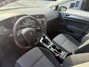 Pelēks Volkswagen Golf 2016 Viļņa, ar dzinēja tilpumu 1.20 L un nobraukumu 179 tūkst. km par 5900 €, foto 15 vietnē AUTOMOTO.COM.LV