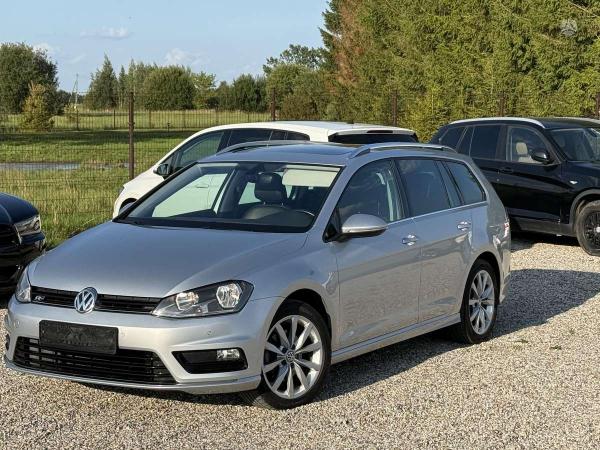 Grey Volkswagen Golf 2016 in Kaunas, with an engine capacity of 1.60 L and mileage of 272 thousand km for 7450 €, photo 1 on AUTOMOTO.COM.LV
