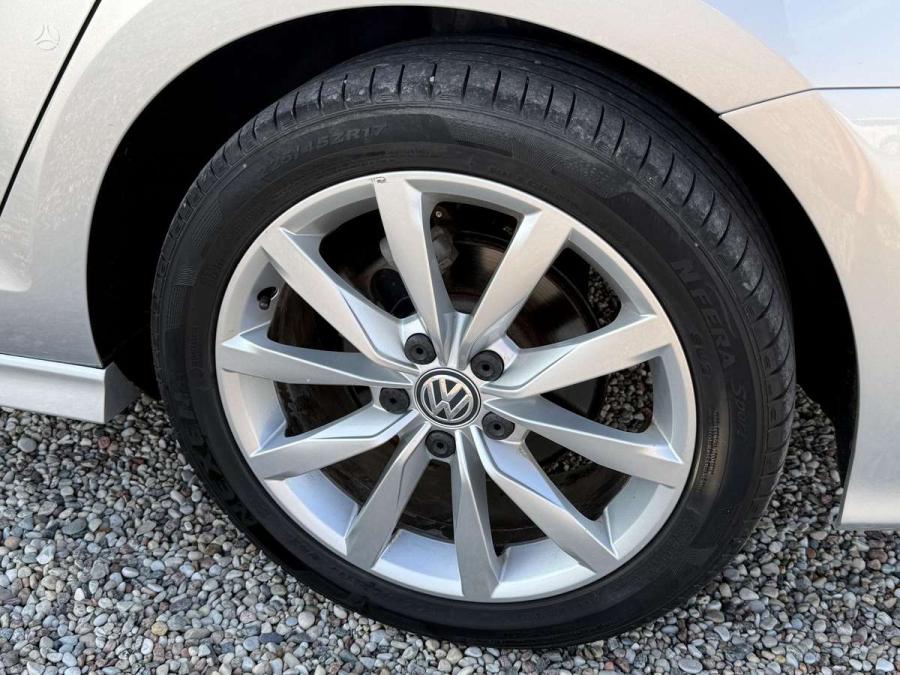 Pelēks Volkswagen Golf 2016 Kauņa, ar dzinēja tilpumu 1.60 L un nobraukumu 272 tūkst. km par 7450 €, foto 6 vietnē AUTOMOTO.COM.LV
