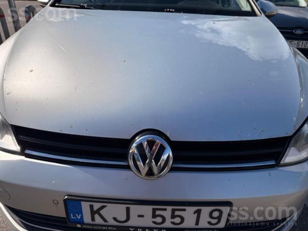 Grey Volkswagen Golf 2016 in Riga, with an engine capacity of 1.60 L and mileage of 262 thousand km for 5780 €, photo 5 on AUTOMOTO.COM.LV