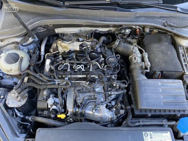 Pelēks Volkswagen Golf 2016 Šveicarija, ar dzinēja tilpumu 1.60 L un nobraukumu 337 tūkst. km par 4800 €, foto 9 vietnē AUTOMOTO.COM.LV