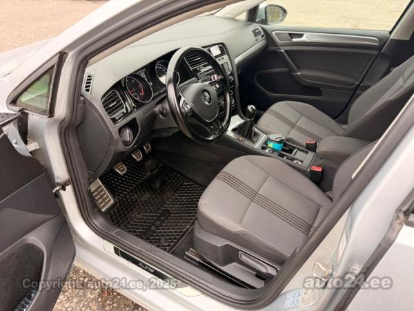 Pelēks Volkswagen Golf 2017 Tartu, ar dzinēja tilpumu 1.60 L un nobraukumu 314 tūkst. km par 5999 €, foto 11 vietnē AUTOMOTO.COM.LV