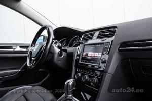 Grey Volkswagen Golf 2017 in Tallinn, with an engine capacity of 2.00 L and mileage of 191 thousand km for 15500 €, photo 23 on AUTOMOTO.COM.LV
