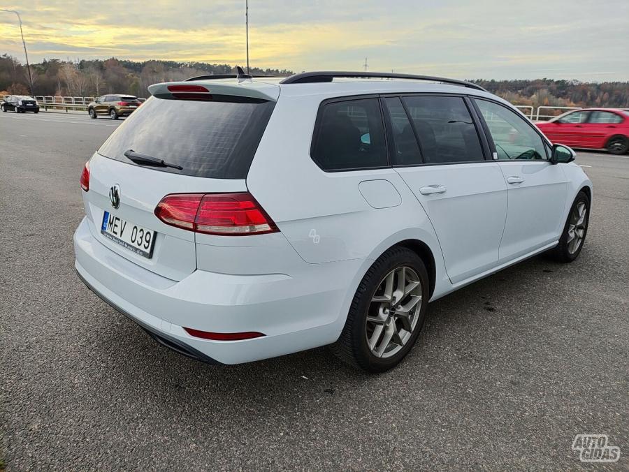 Pelēks Volkswagen Golf 2017 Kauņa, ar dzinēja tilpumu 1.60 L un nobraukumu 304 tūkst. km par 7300 €, foto 4 vietnē AUTOMOTO.COM.LV