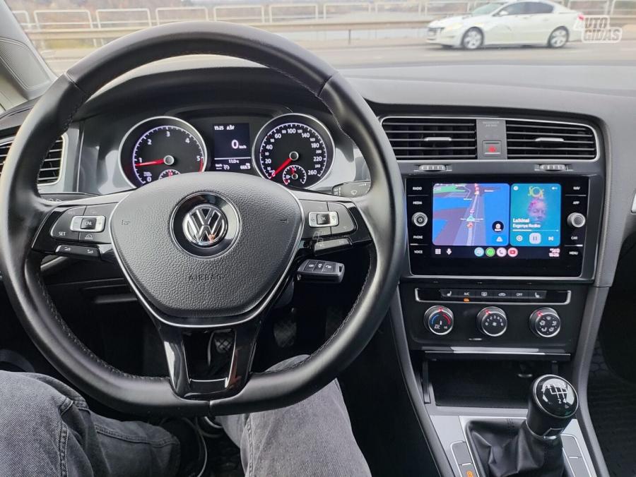 Pelēks Volkswagen Golf 2017 Kauņa, ar dzinēja tilpumu 1.60 L un nobraukumu 304 tūkst. km par 7300 €, foto 7 vietnē AUTOMOTO.COM.LV